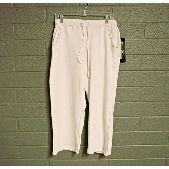 Onque Casuals | Pants & Jumpsuits | New Onque Casuals Womens Cropped ...